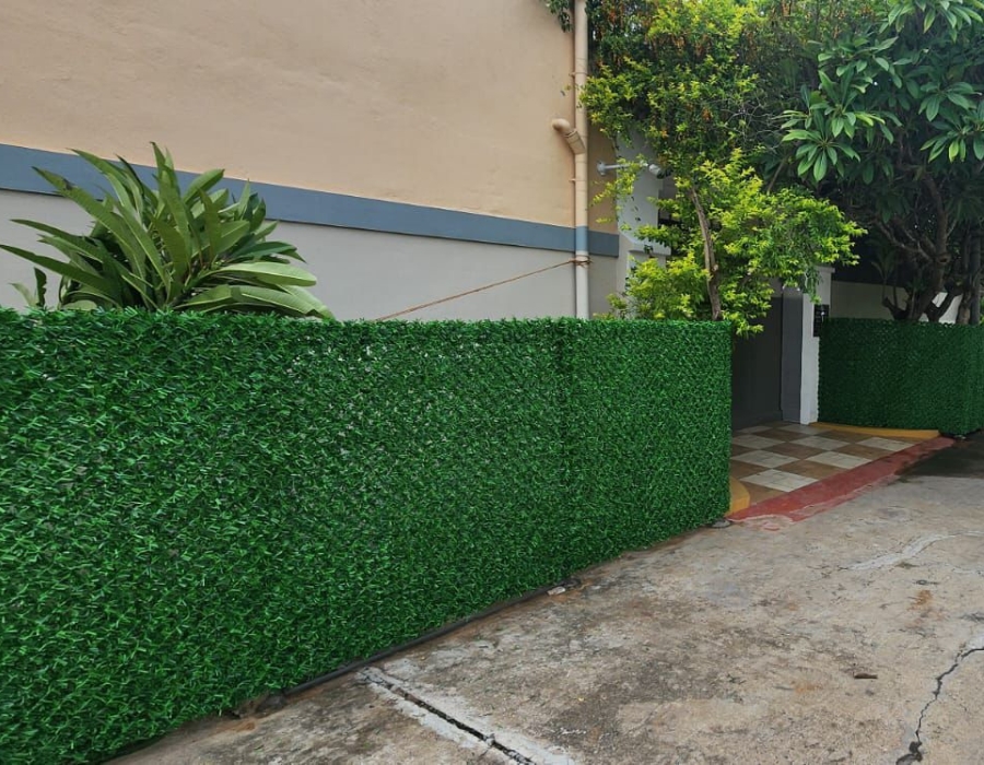 Privacy Grass Fence - Srilakshmiwirenetting